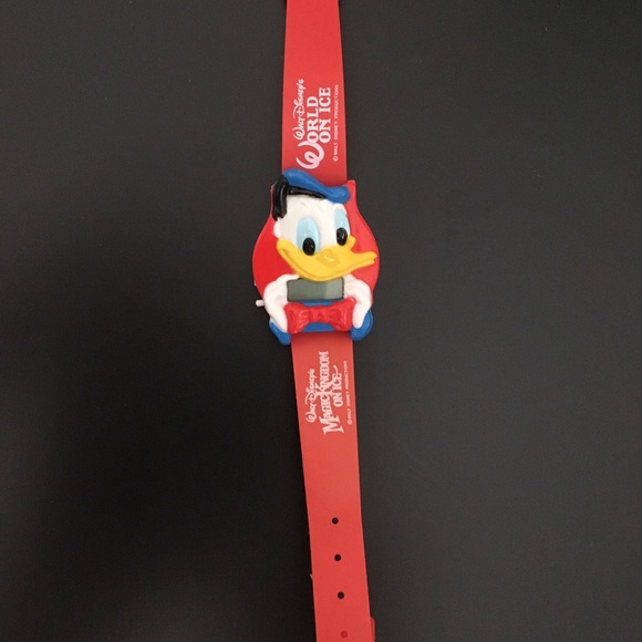 Disney | Accessories | Donald Duck Watch | Poshmark